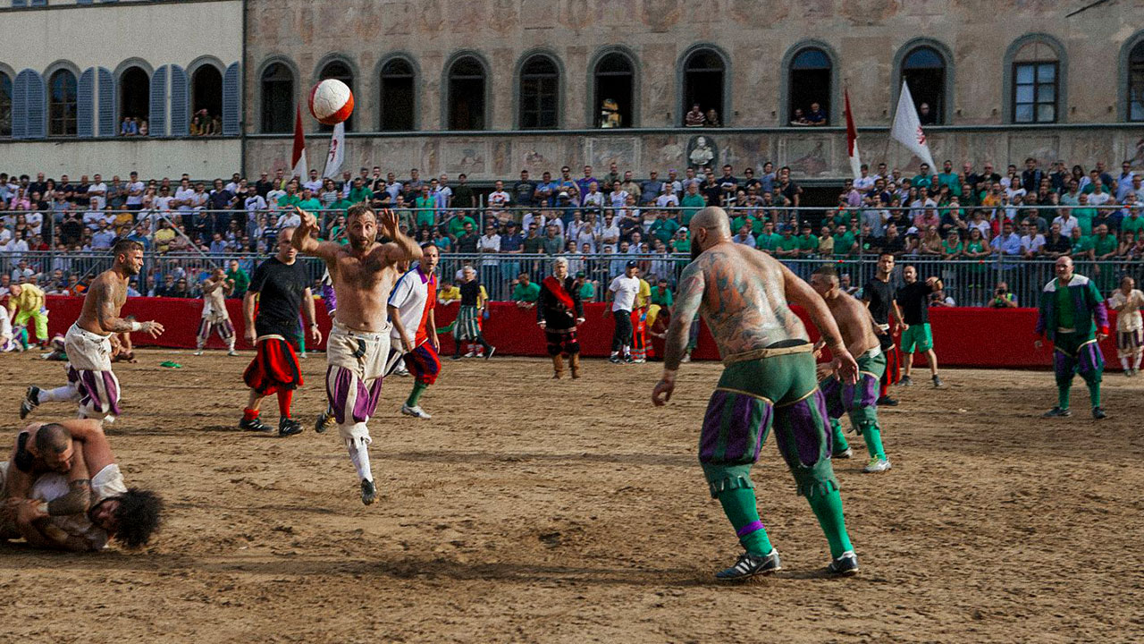 Calcio Storico Fiorentino: The football game with no rules - ICON