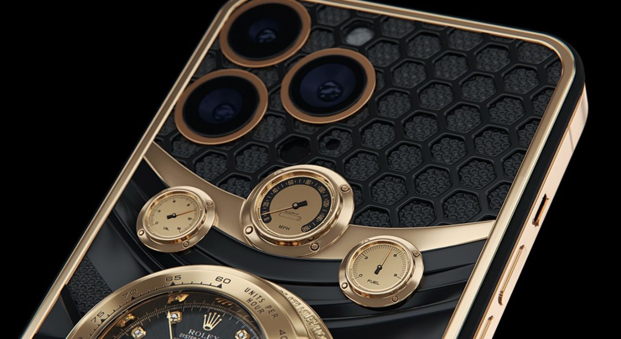 This Custom-Built iPhone 14 Features a Built-In Rolex Daytona - ICON
