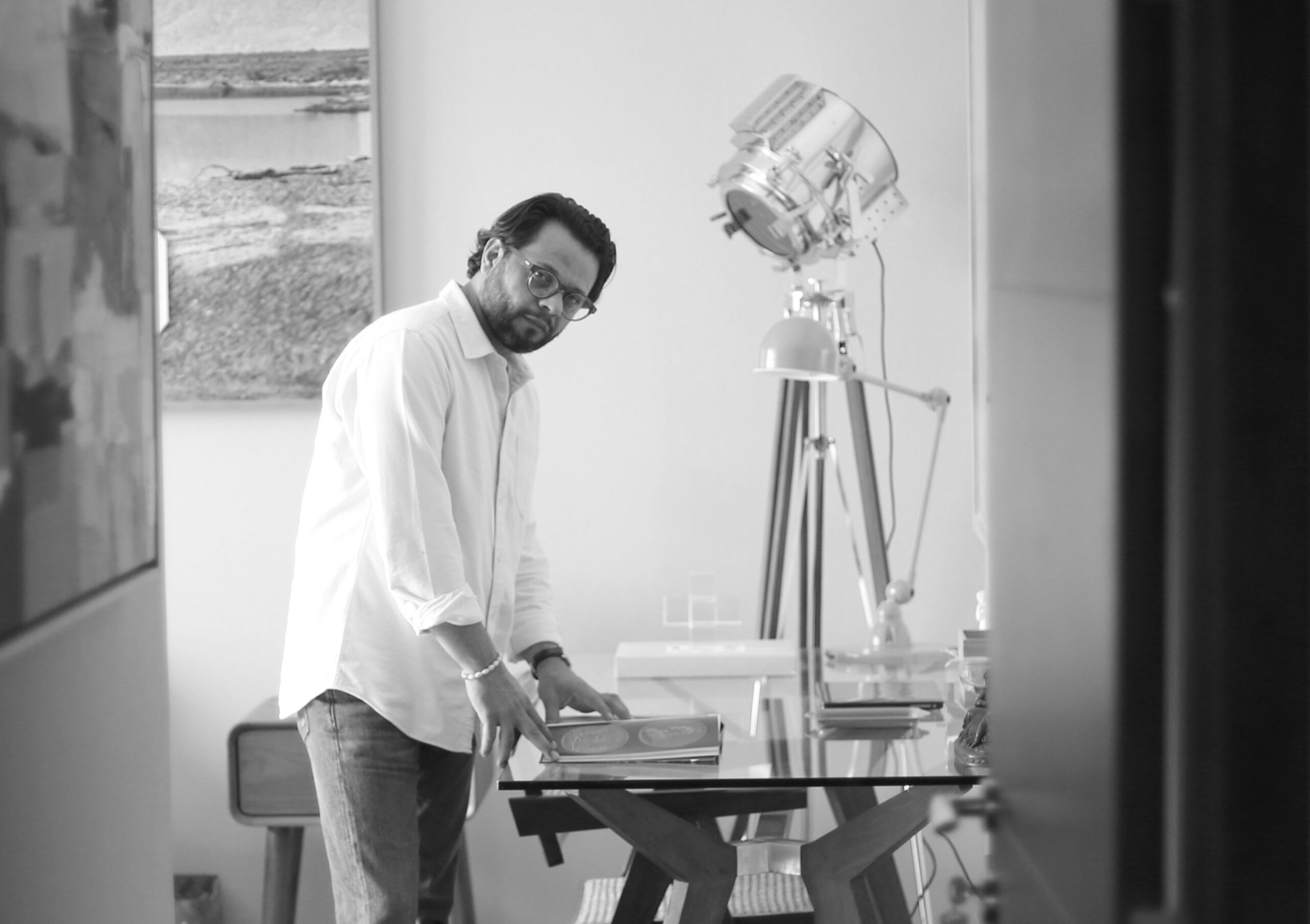 Hazem Harb: The Palestinian Artist Using Gauze To Mend a Gazan Wound - ICON